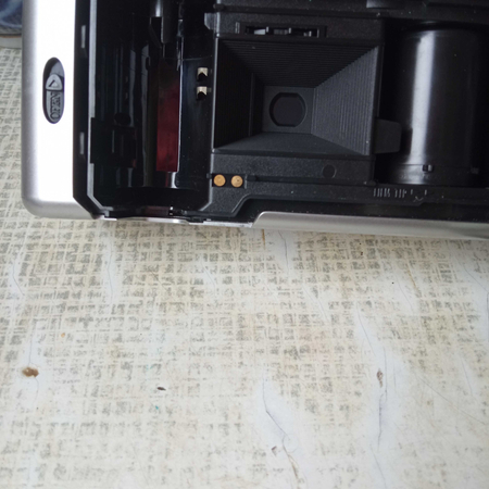 Пленочный японский фотоаппарат продается