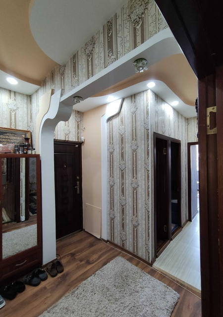 Продаётся квартира на 14 квартале!