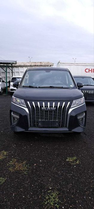 LUXERY комплектацияда BAW M7 модели сотувда мавжуд. 2024 йил