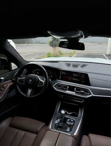 Продам BMW X7 M50. 2020 года. Full.