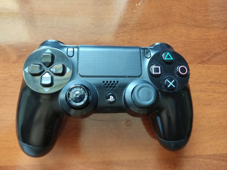 Срочно! Оригинальный геймпад (джойстик) от PS4 Dualshok 4