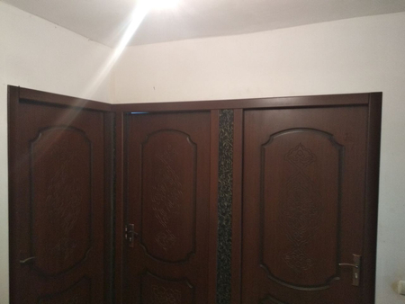 Uy sotiladi 3 xonali