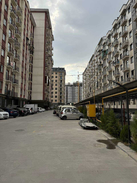 СРОЧНО !! Продается квартира в Яшнабаде 1/4/12 ( 57 кв/м ) Nice Villas