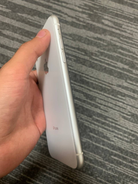 Iphone Xr yomks 96%