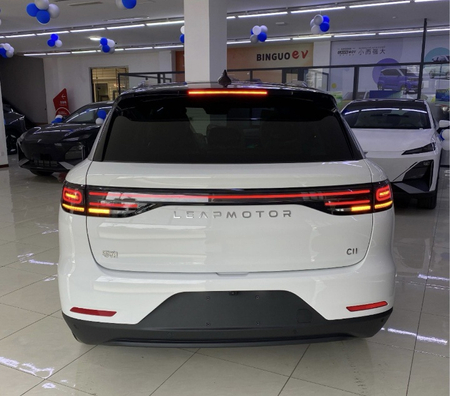 Leapmotor C11 300km gibrid