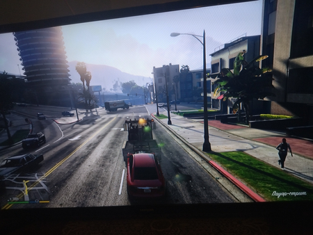 Playstation 4 sotiladi