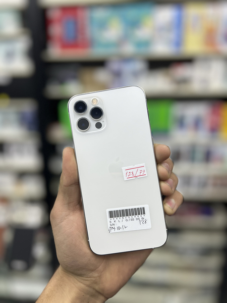 Iphone 11 pro muddatli toʻlovga va naxtga boshlangʻich toʻlov yoq