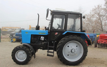 MTZ traktori (Belarus) 82.1, 2006 yil