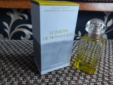 Цветочно-растительный аромат духов  Le Jardin de Monsieur Li