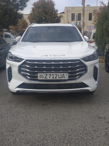 Машина с пробегом Jetour 1.6 Turbo