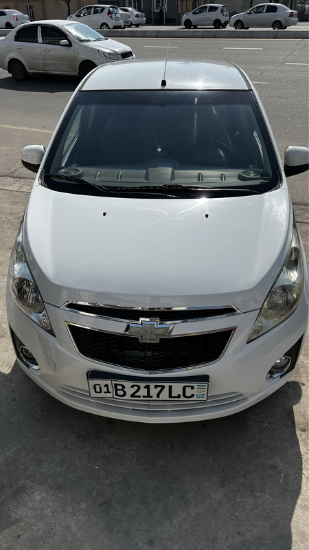 Chevrolet spark avtomat