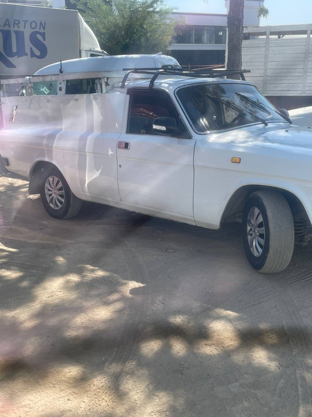 Volga pikap srochna sotiladi