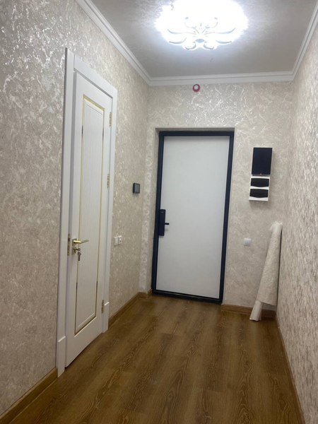 Срочно Продаётся Квартира Навастройка  Район - Шайхантахурский