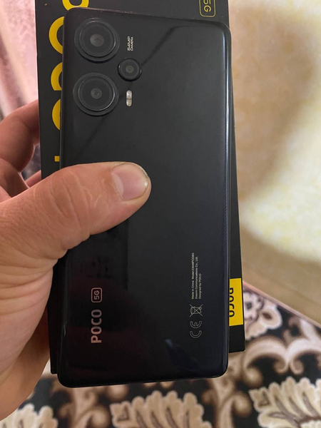 poco F5 12 ram 256 xota