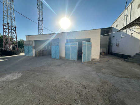 20 sotix Uchastka omborxona va ishlab turgan Tayyor boxcha sotuvda