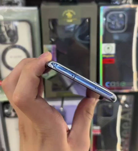 Samsung galaxy s20 plus 5g 190$ga bervoraman pul zarur