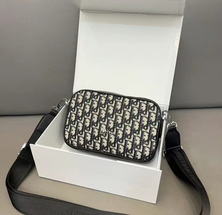 Сумка Christian Dior