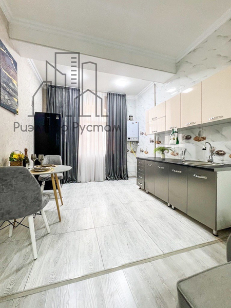 Продам 3/8/8 Паркентский Жк Вита строй