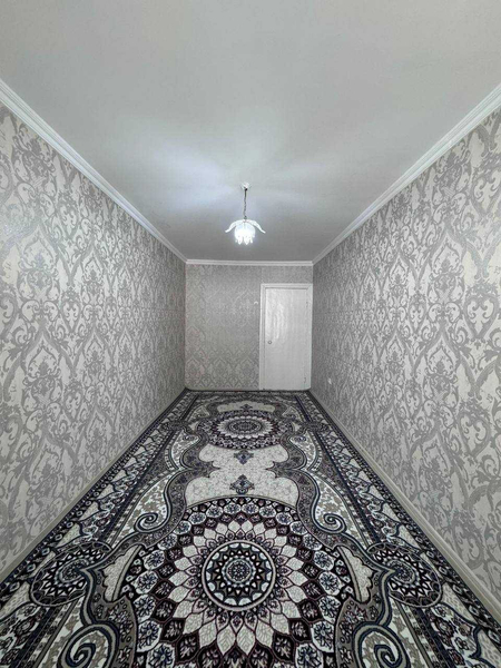 2 xonali 1-qavat  4 qavatli  ponelniy dom 56m²