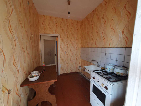 Продается  1 Комнатная 43м2 Кирпич 2 Этаж  Юнусобад 18 квартал(2604)