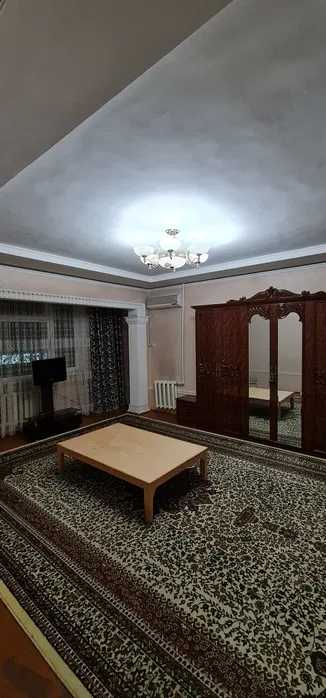 Сдаётся в аренду 2/2/9 в Шайхантакурском районе Ц13 за 400у.е.