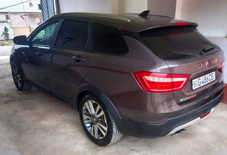 Lada vesta cross