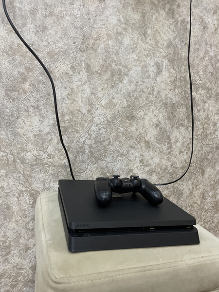 Playstation 4 slim 1 TB онлайн