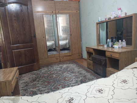 Продается трёхкомнатная квартира