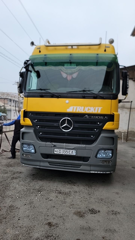 Mercedes Actroc  cотилади