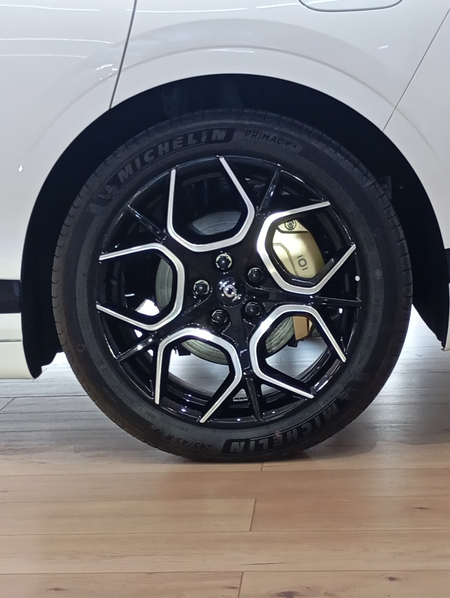 Changan Nevo A07 gibrid
