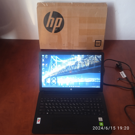 Noutbuk  HP   CORE I5   8/256  Video Kartasi bor