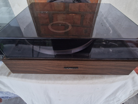 Pioneer pl-15 виниловый проигрыватель сотилади. Холати янгидек.