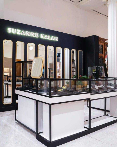 Парфюмерия магазинлари учун витриналар заказга тайёрлиймиз!