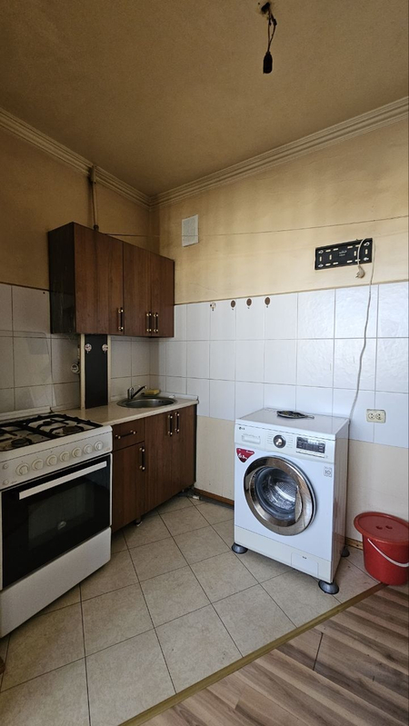 Продам 2 ком юнусабад 14 квартал