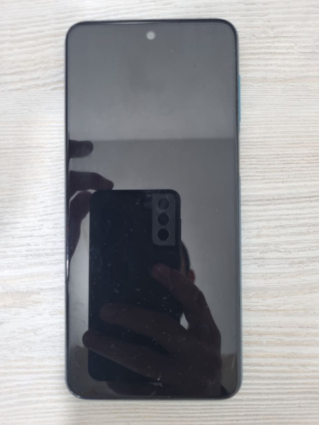 Red mi note 9s 4/ 64