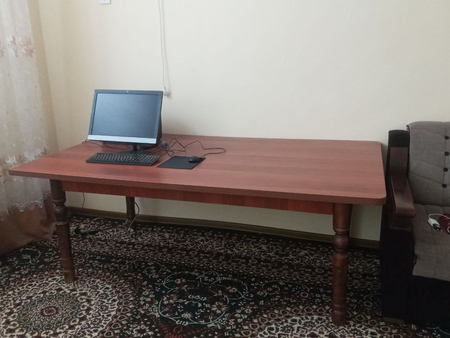 Mehmonhona ga Ugolok