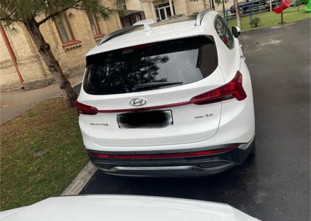 Машина на продажу Hyundai SantaFe 3,5 Full 2021 год
