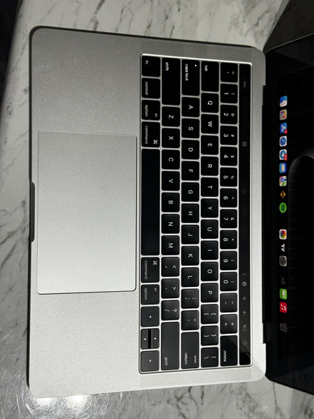 Продам или обменяю Macbook Pro 13inch
