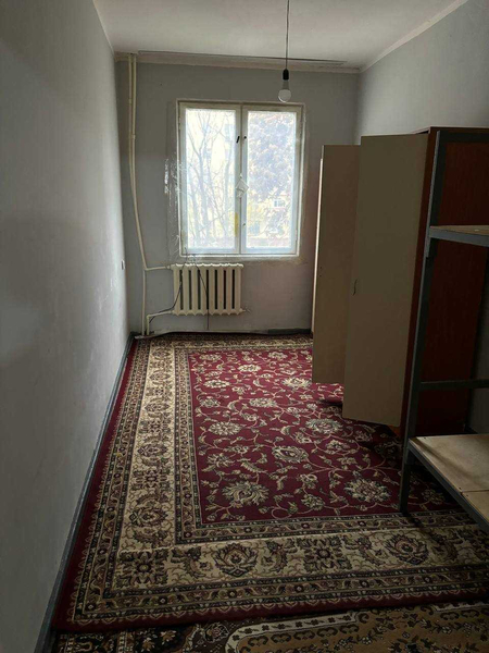 СРОЧНО !! Продается квартира в Яшнабаде 2/2/4 ( 47 кв/м ) Авиасозлар 3