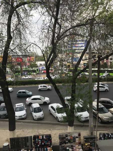 Chilonzor metro oldidagi kvartiraga sheriklikka bolla olinadi.\\nHamma s
