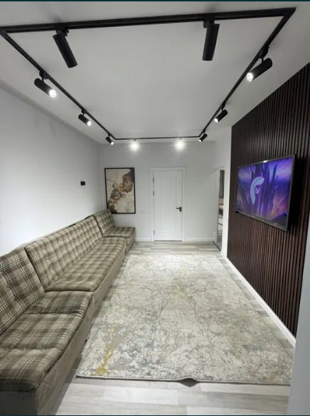Чиланзар 3кв  3/3/4 Балкон1,5*3м² Общ пл 60м²