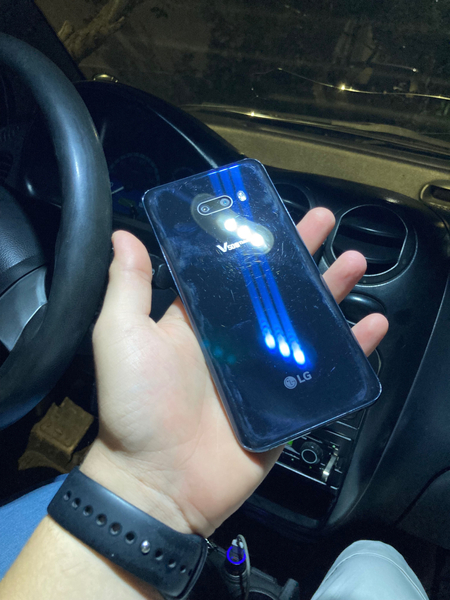 LG v50s 8/256 gb