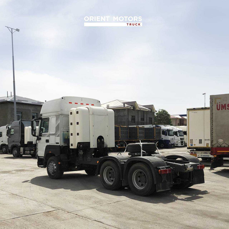 Тягач HOWO V7 CNG подушкалик арзон тягач