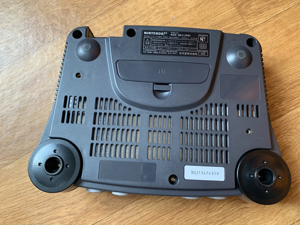 Nintendo 64 N64 NUS-001(jpn)
