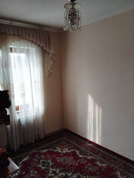 Kvartira uzoq muddatga oilaga ijaraga beriladi