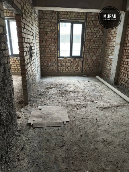Ул. Мирзо Улугбека,  напротив кардиологии 2-х ком кв на 3-ем этаже кор