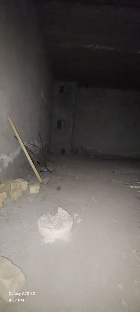 2 хоналик коробка ЖК Иззат Яшнобод туманида сотилади