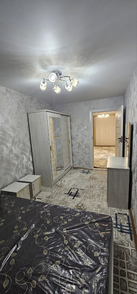 Чиланзар 25  2в3/5/5. Срочно продаю