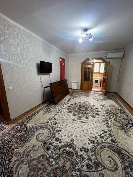 Продаётся Чиланзар 1 3комн. Балкон 2* 4.