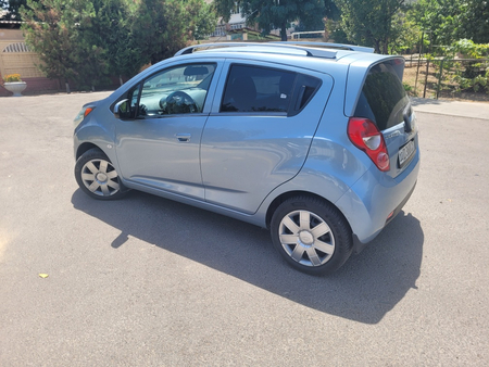 Spark 1.25 3 pazitsiya sotiladi